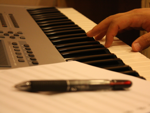 How to transpose a song into your key - Line Hilton